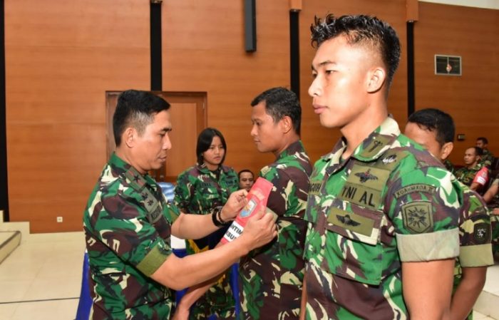 Profil Laksma TNI Kisdiyanto, Alumni AAL 1990, Promosi Jadi Kapuspen TNI