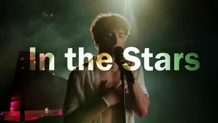 Lirik dan Terjemahan Lagu In the Stars oleh Benson Boone