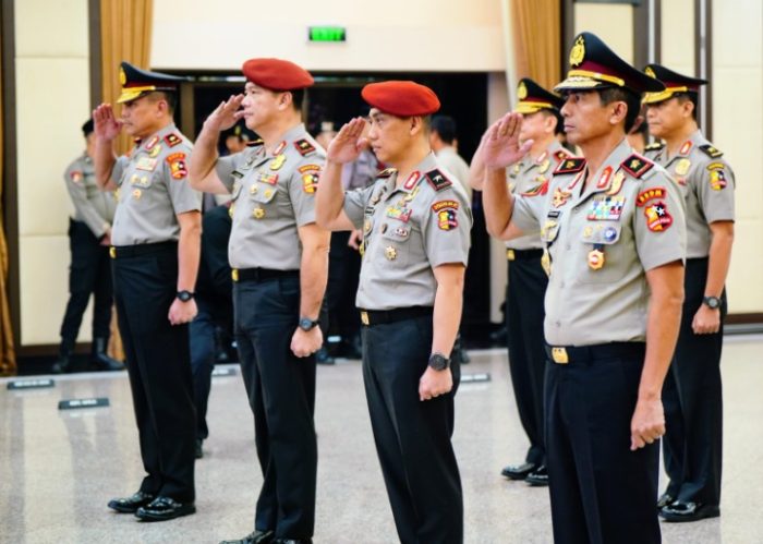 Daftar 13 Pati Polri Naik Pangkat, Irjen Hery Heryawan Alumni Akpol ...
