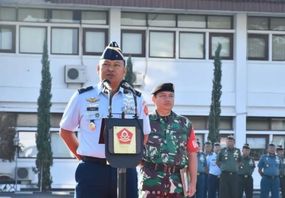 Profil Marsma TNI Erwin Sugiandi, AAU 1997, Danlanud Halim Perdana ...